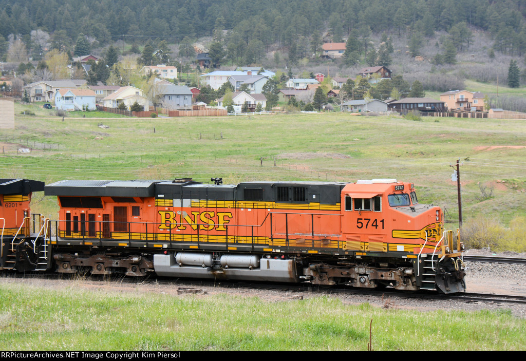 BNSF 5741